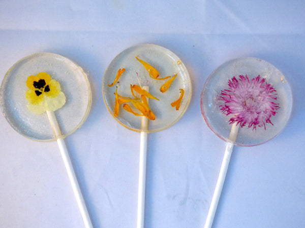 Edible Flower Lollipops – Willow & Boo